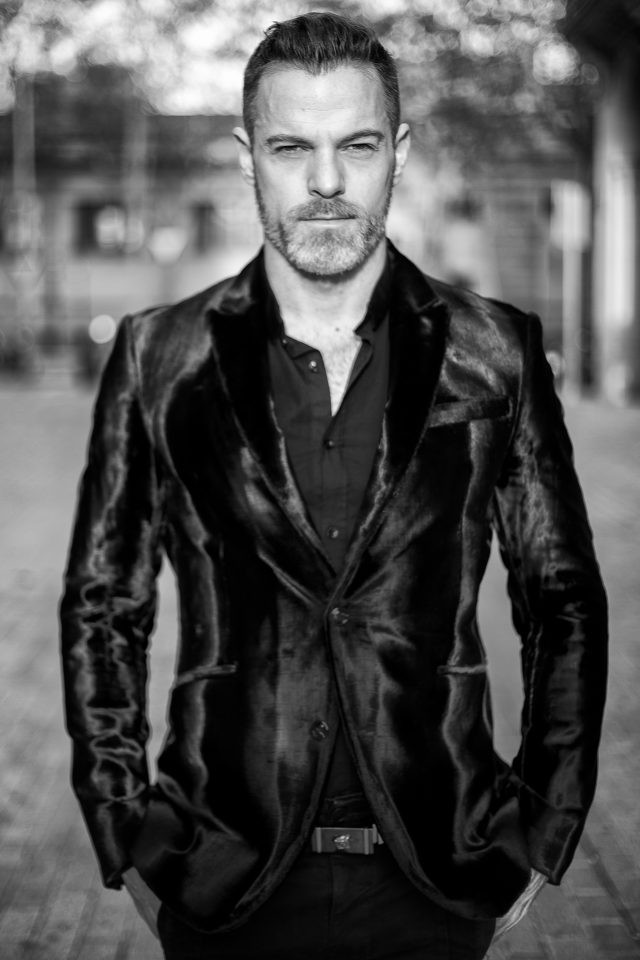 DAVID CHEVERS - Ana Mills