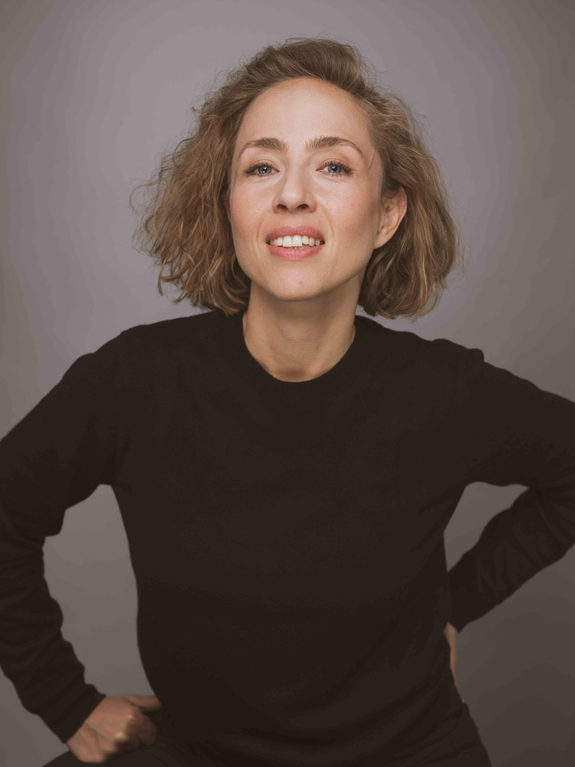 IRENE EVA – Ana Mills